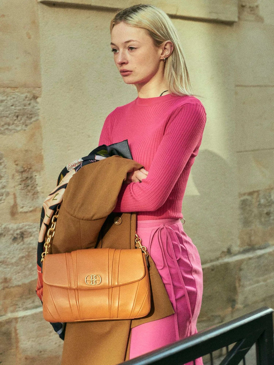 Croissant Soft Trunk – BONIA Indonesia